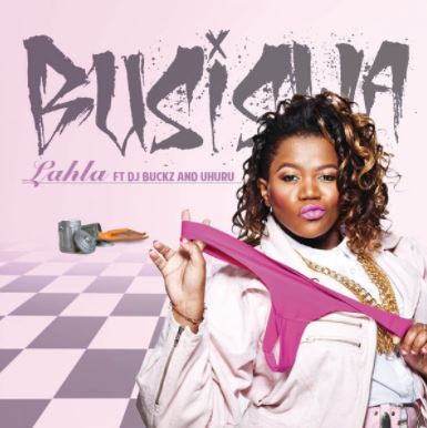Busiswa – Lahla Ft. DJ Buckz & Uhuru - ZAtunes