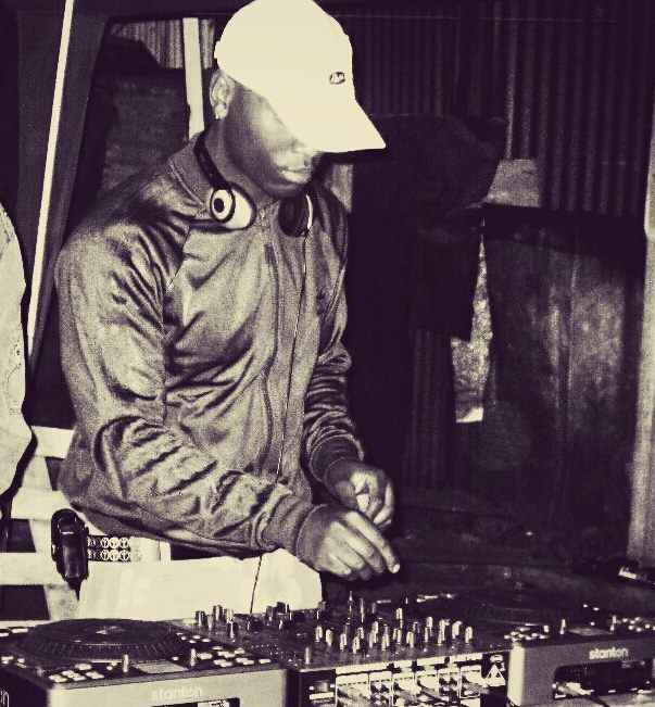 DJ Stone Ft. Taks De Jaive (DMR) - In The Jungle - ZAtunes