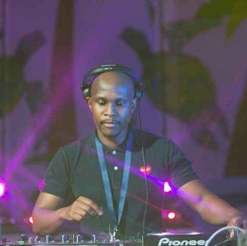 DJ Kent - The Weekent 12 (April Mix) - ZAtunes