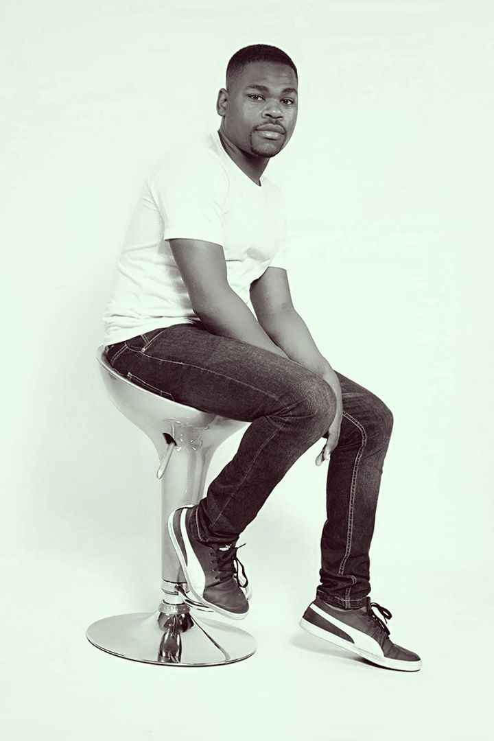 Lazba Deep – Iphi’Intombi - ZAtunes