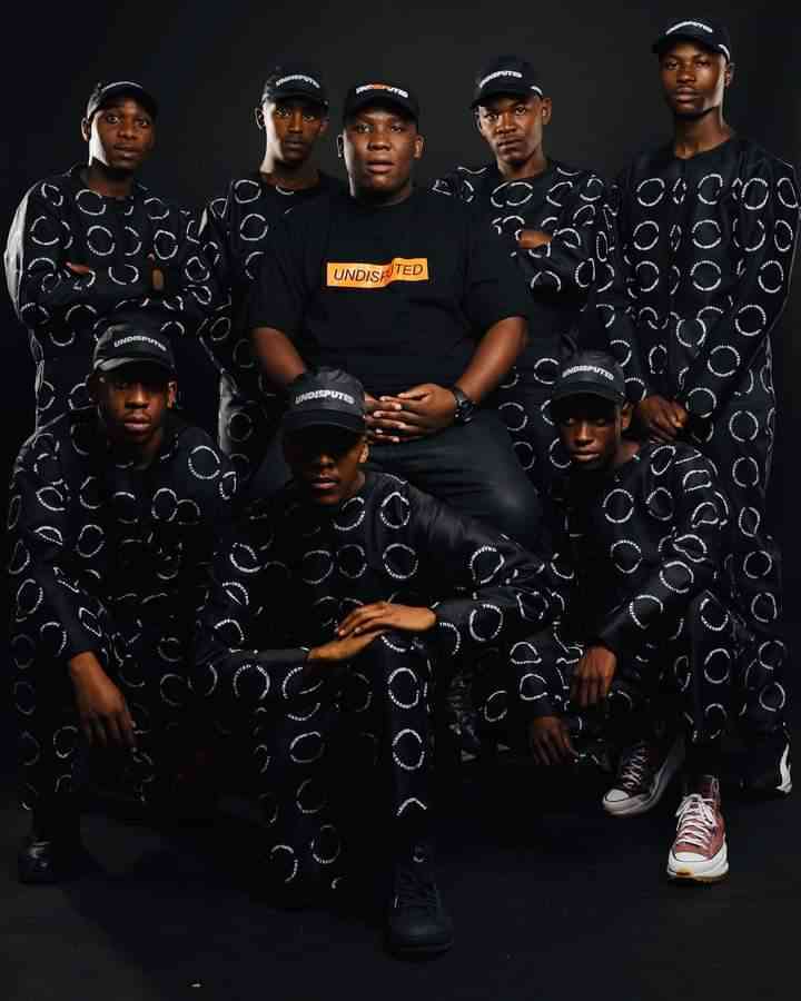 Busta 929 - Deeper & Deeper (Deeper Mix) - ZAtunes