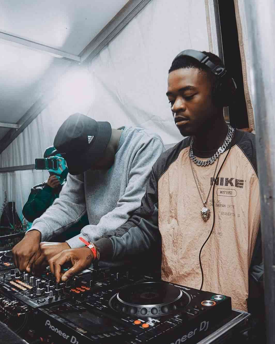 Ntokzin - Gordons ft. Boibizza, Mr Gun & Pramastove - ZAtunes