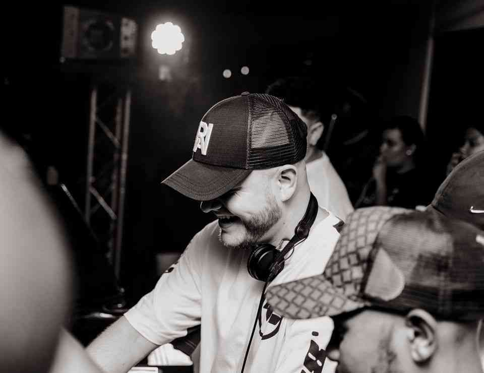 Dalootz - Doha Qatar Amapiano Mix - ZAtunes