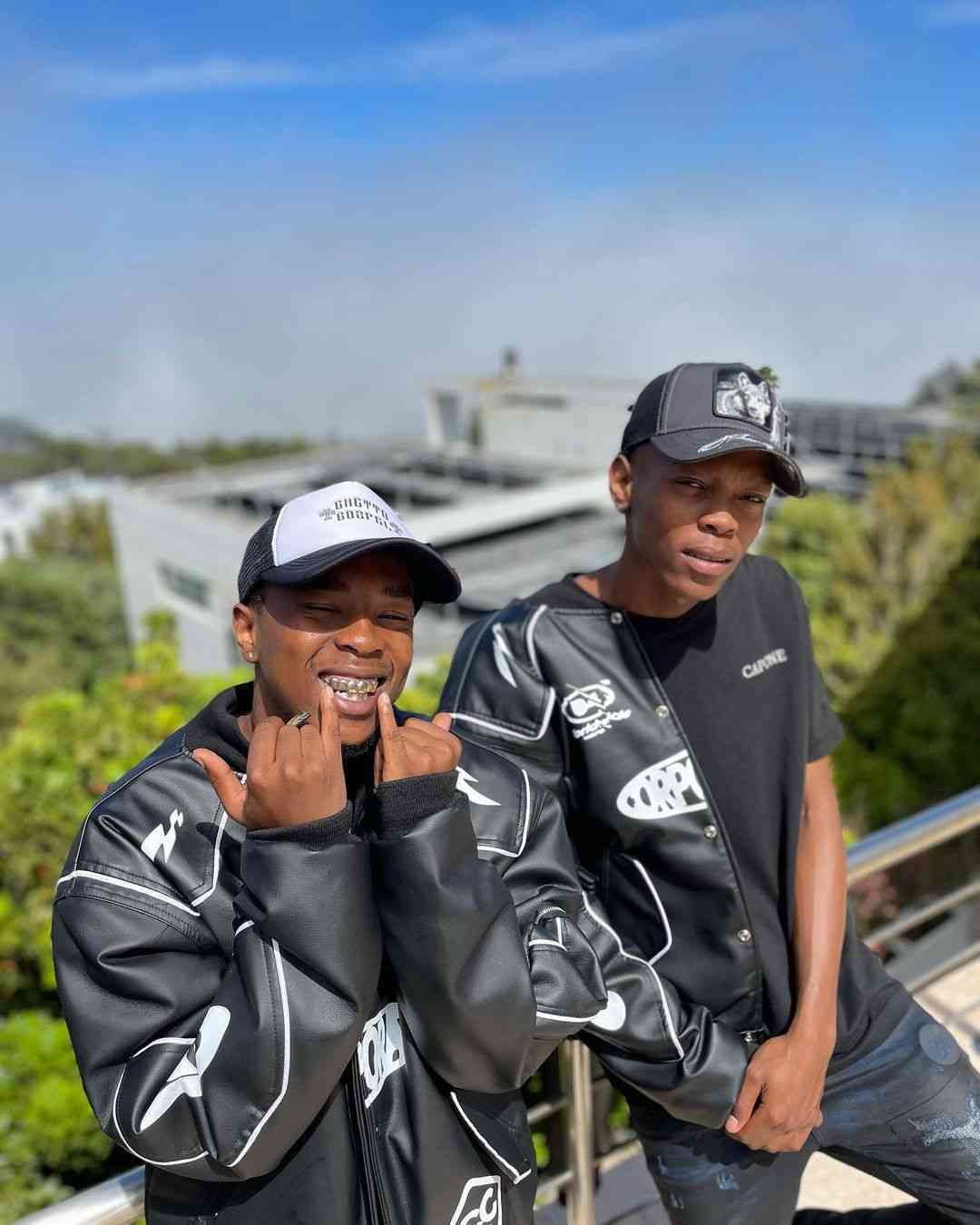 Mellow & Sleazy, Mali B-flat, Sjavas Da Deejay & TitoM - Tsholofelo ...