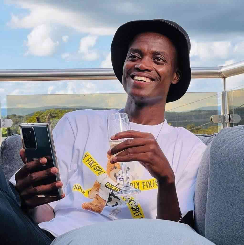 King Monada - Lemenemene - ZAtunes